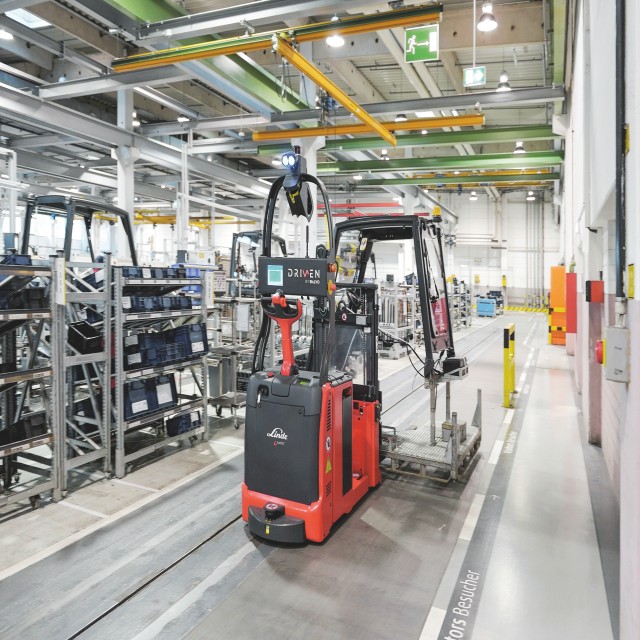 Rozwiązania w zakresie robotyki od Linde Material Handling